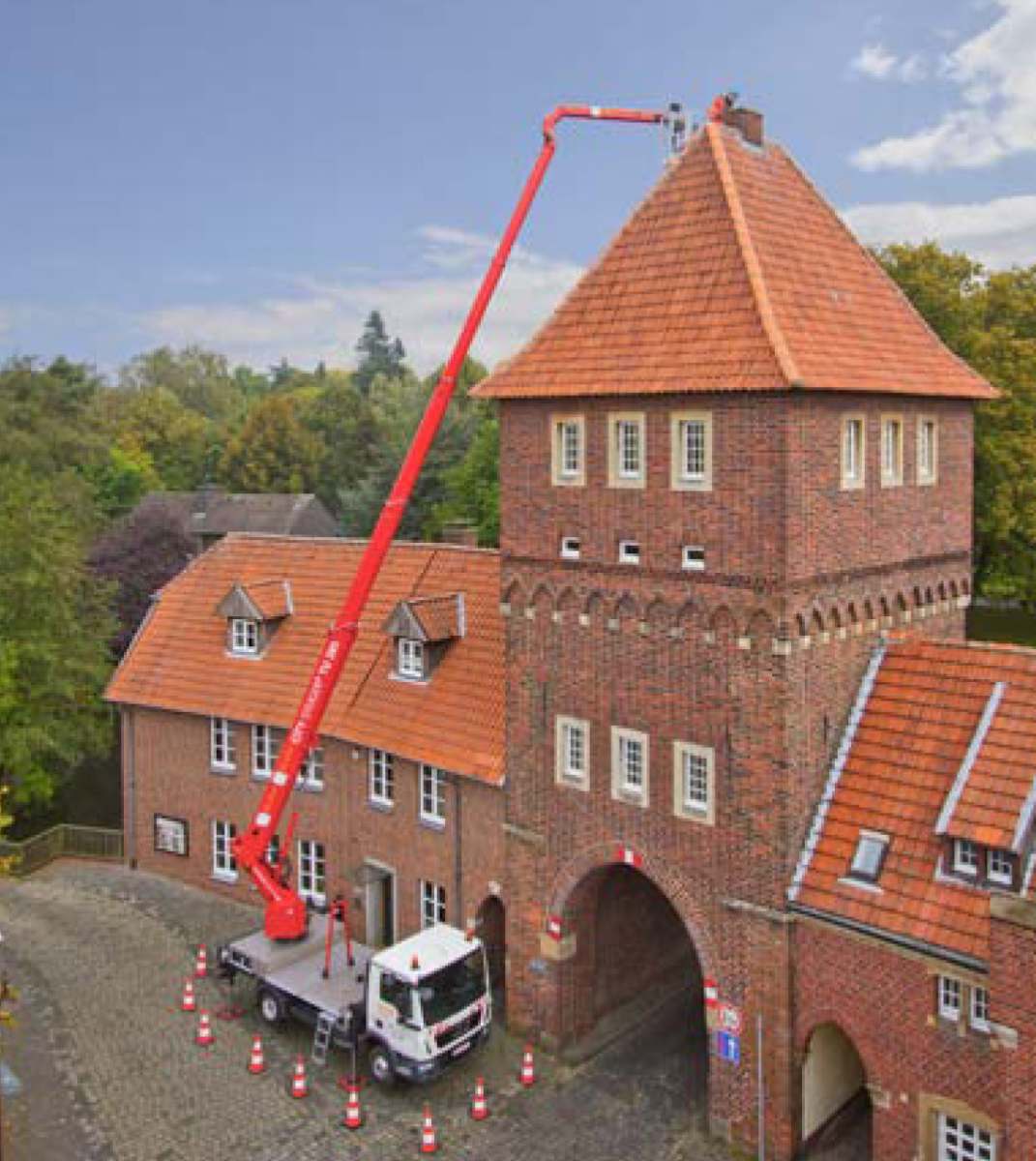 Truck Mounts - HiWin Services Ltd